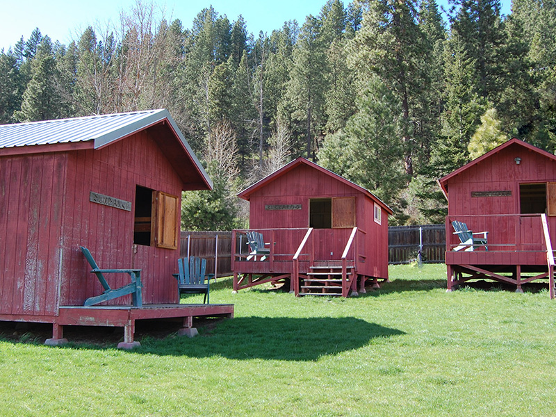 Camping & Lodging – Chrissy & Kevin